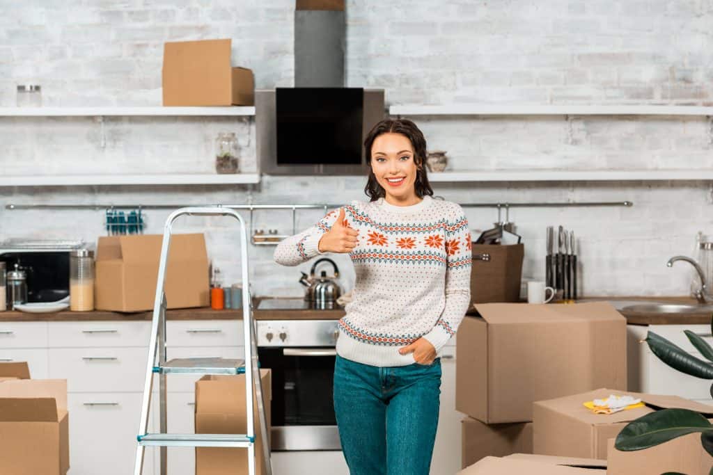 Downsize your clutter and build wealth - Living On The Cheap